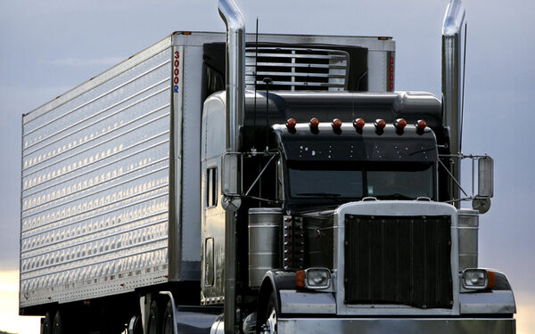 Why Shippers Should Partner with a 3PL - Logistics Affair Why Shippers Should Partner with a 3PL - Logistics Affair